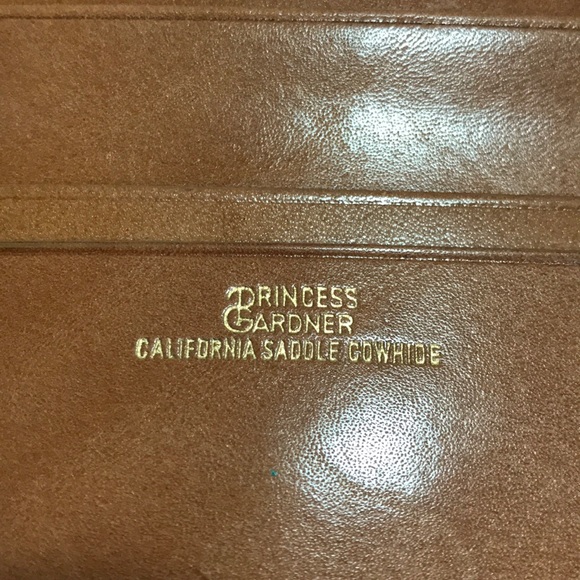 Princess Gardner | Bags | Vintage Princess Gardner Leather Checkbook ...
